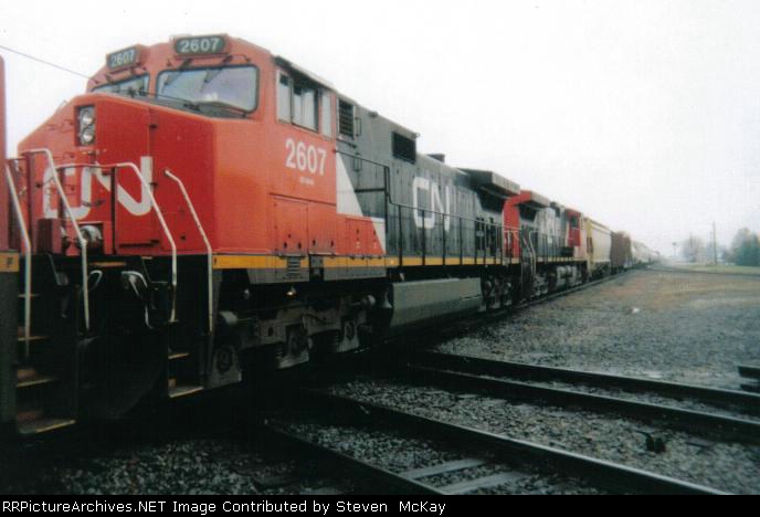 CN 2607
